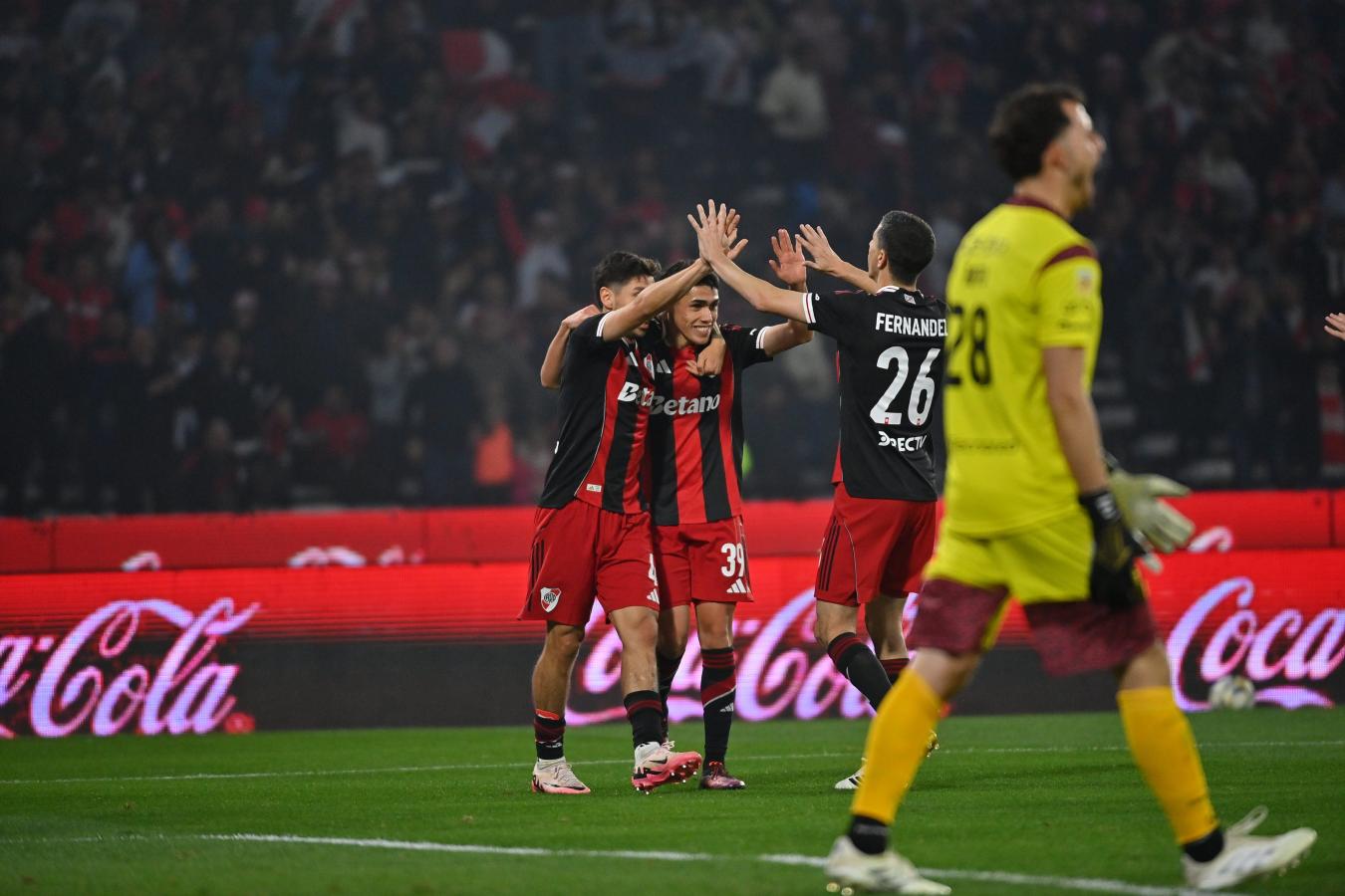 Cuartetazo de River en Córdoba: goleó 4-0 a Instituto y es puntero | El ...