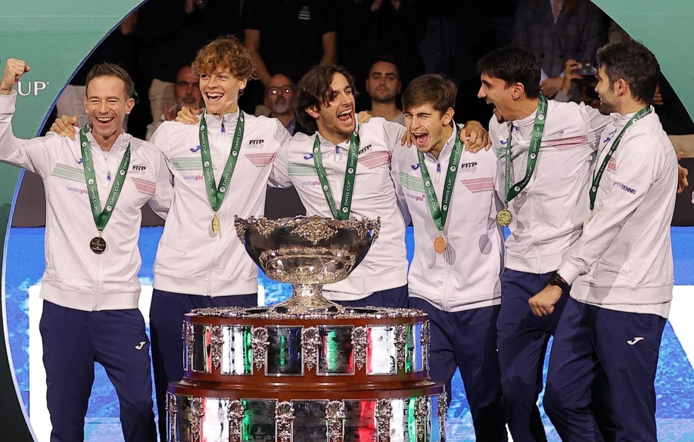 Con Jannik Sinner como figura, Italia se consagró campeón de la Copa ... Con Jannik Sinner como figura, Italia se consagró campeón de la Copa ...