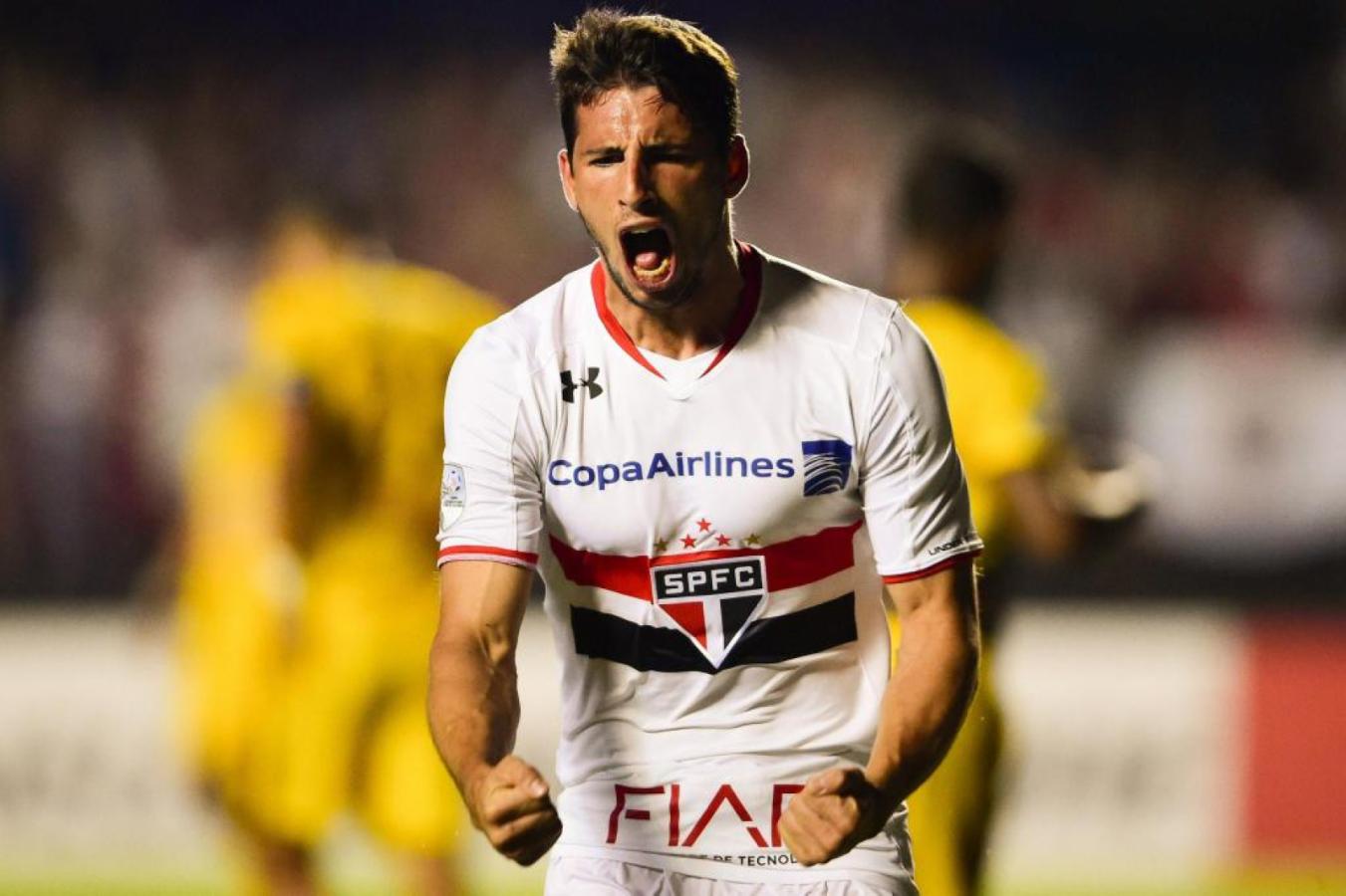 CALLERI, CONCRETÓ SU VUELTA A SÃO PAULO | El Gráfico