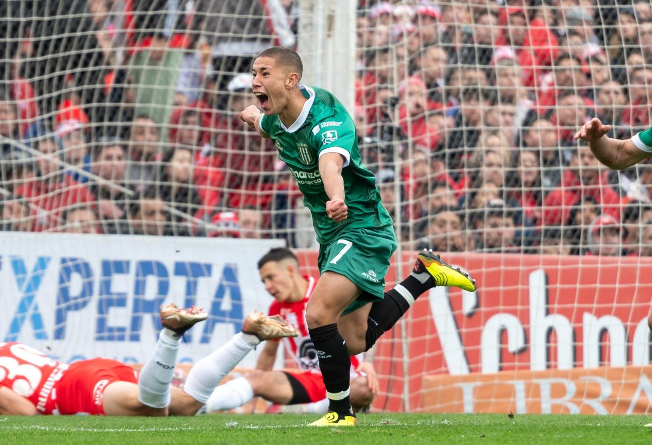 Banfield logró un triunfo milagroso con un gol inolvidable y agónico ...