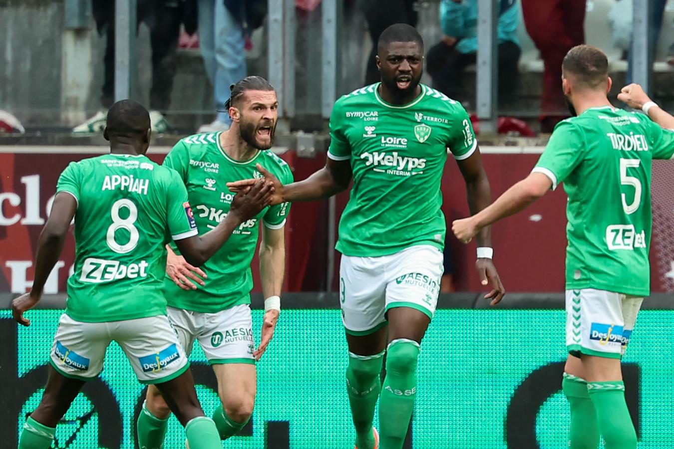 Vuelve un histórico: Saint Etienne, de regreso a primera en Francia | El Gráfico