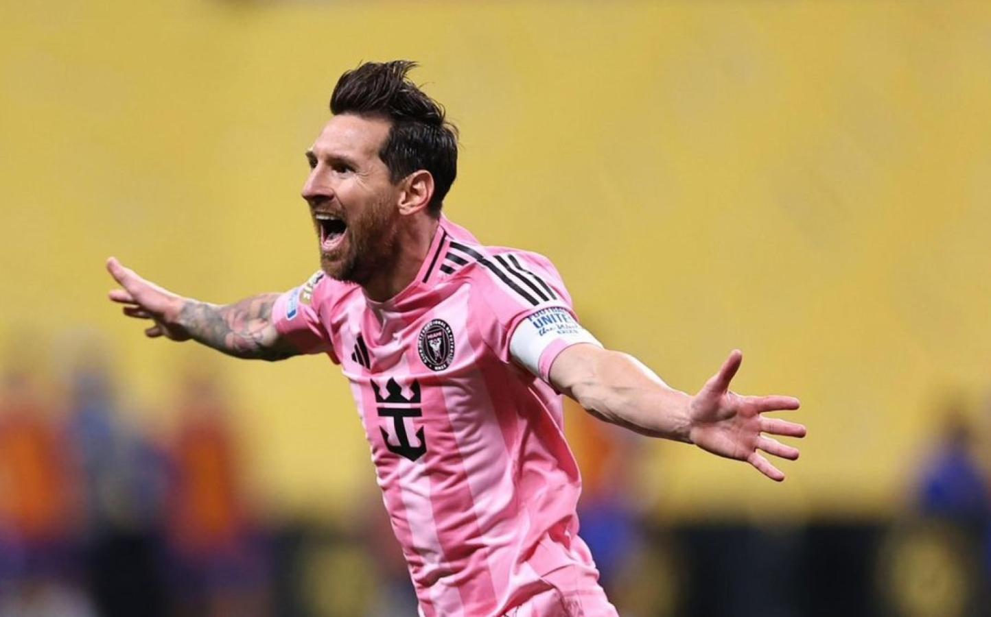 Lo viejo funciona: el enésimo golazo de tiro libre de Lionel Messi | El ...