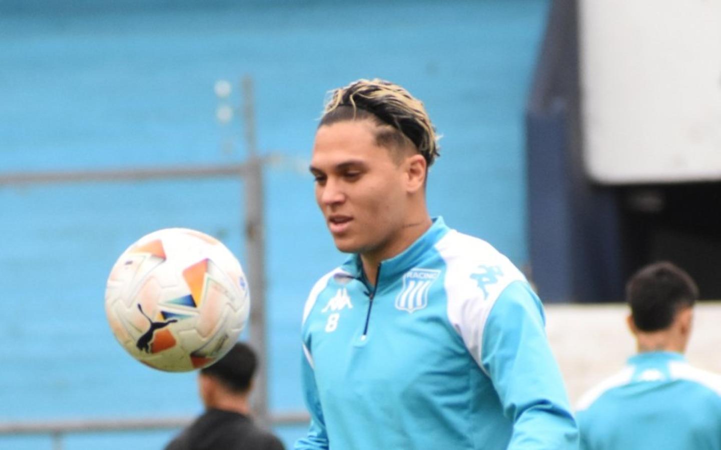 Juanfer Quintero se entrena a la par en Racing, pero será suplente | El ...