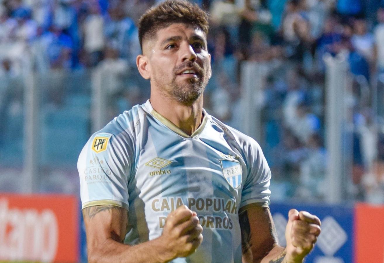 Lucas Pusineri y Leandro Díaz tuvieron una vuelta inmejorable a Atlético Tucumán | El Gráfico