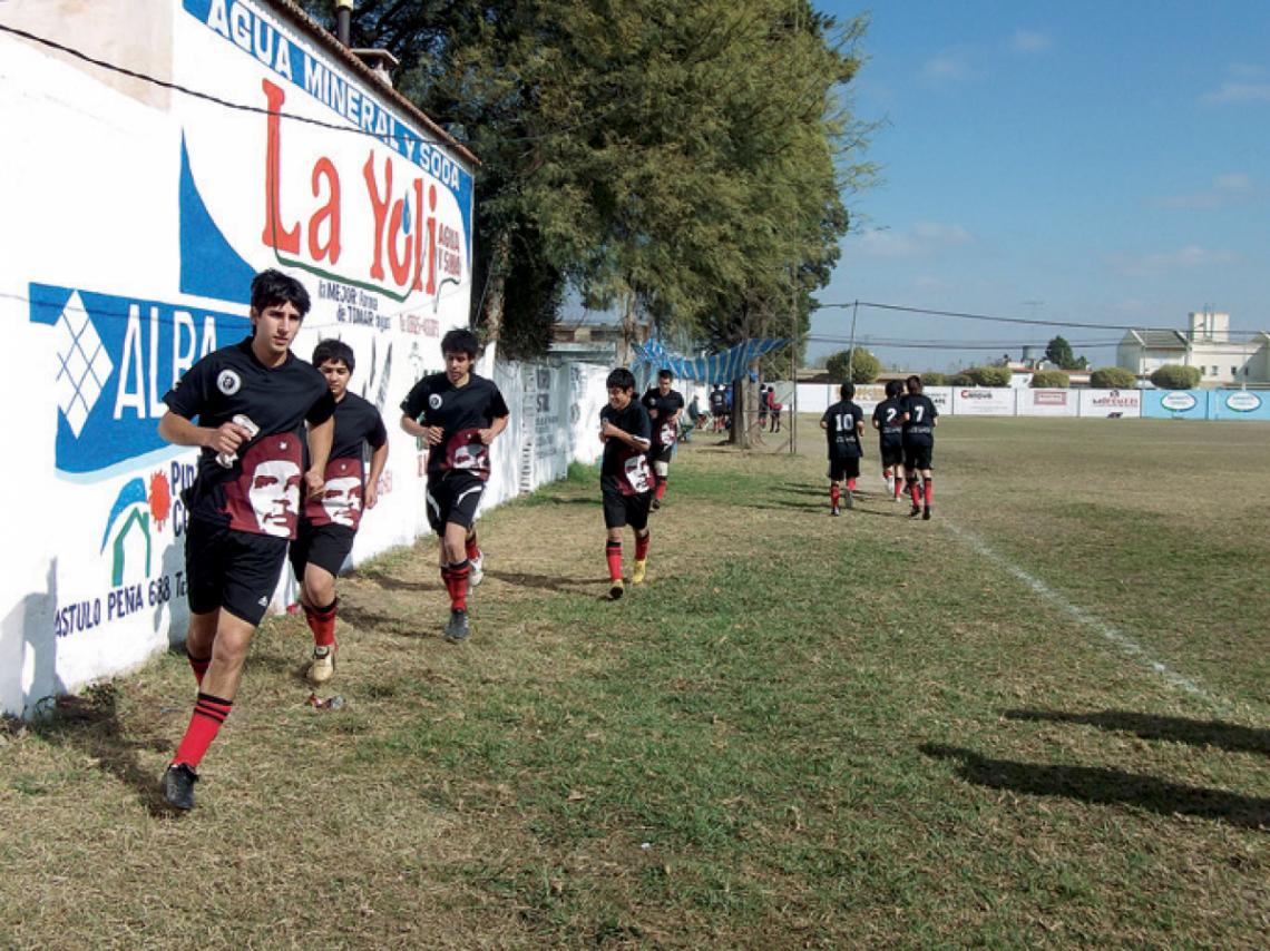 Che, fútbol | El Gráfico