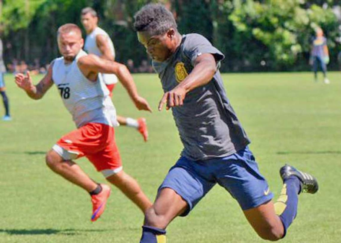 Osinachi Christian Ebere, el nigeriano que está a prueba en Central ...