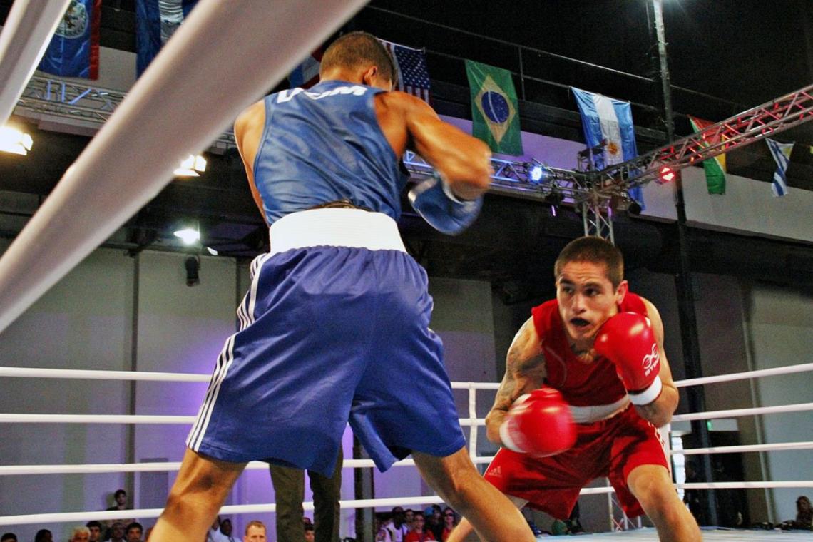 Perrín debuta como profesional | El Gráfico