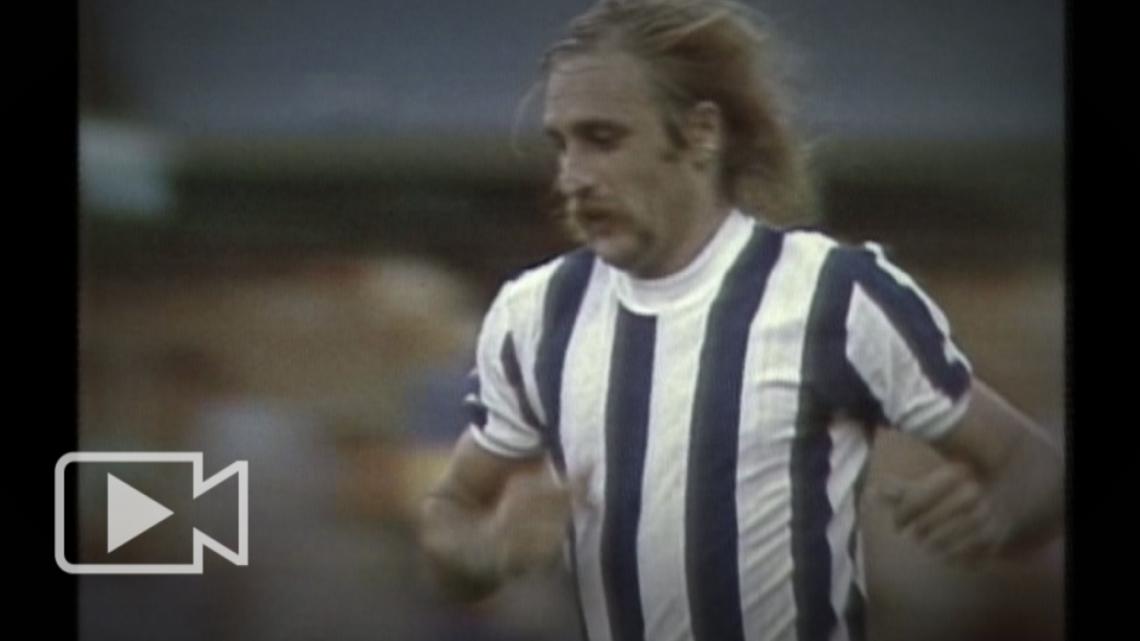 1981. Golazo de la Pepona Reinaldi | El Gráfico