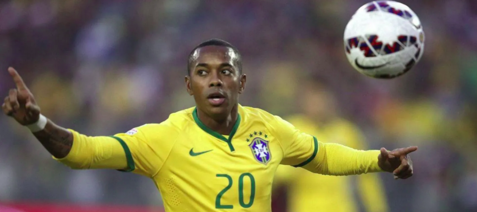 La vida en la cárcel de Robinho, el crack destinado a suceder a Pelé y ...