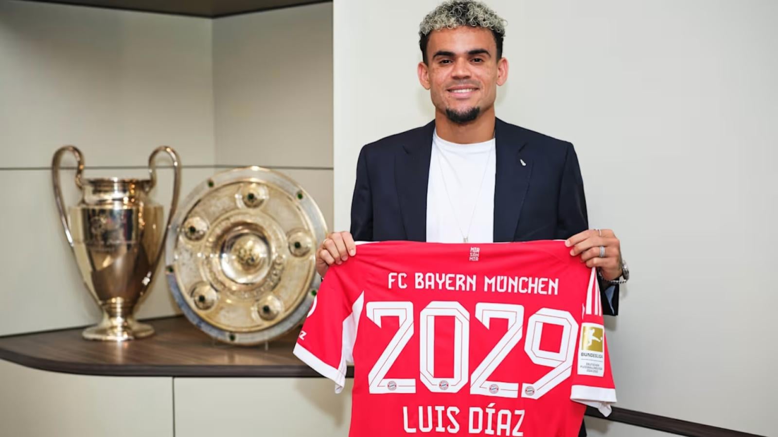 De un gigante a otro: Luis Díaz fue presentado en Bayern Múnich | El Gráfico