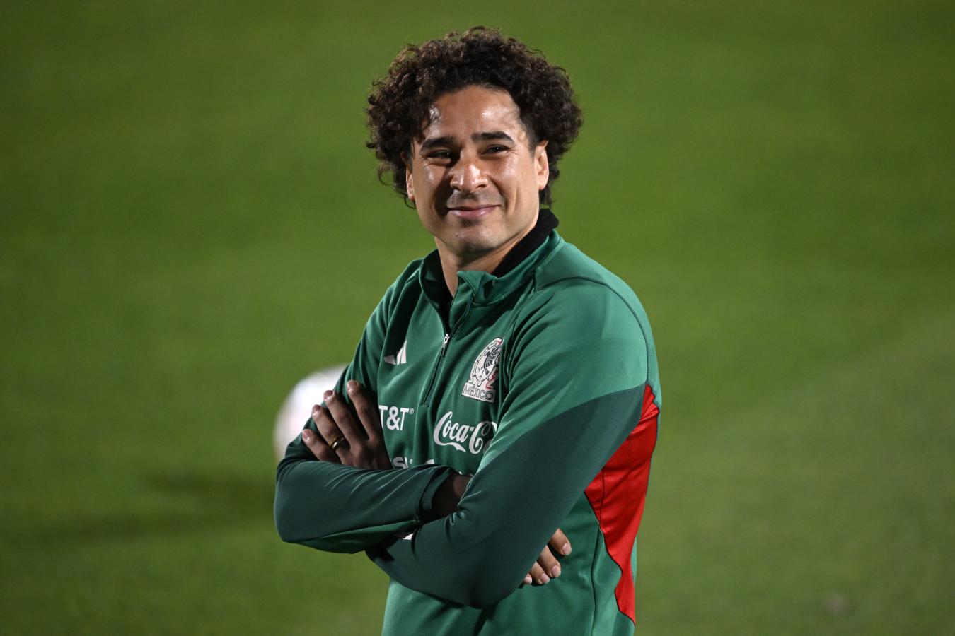 Memo Ochoa, con el ánimo por las nubes : "Soy de los que quiere jugar ...