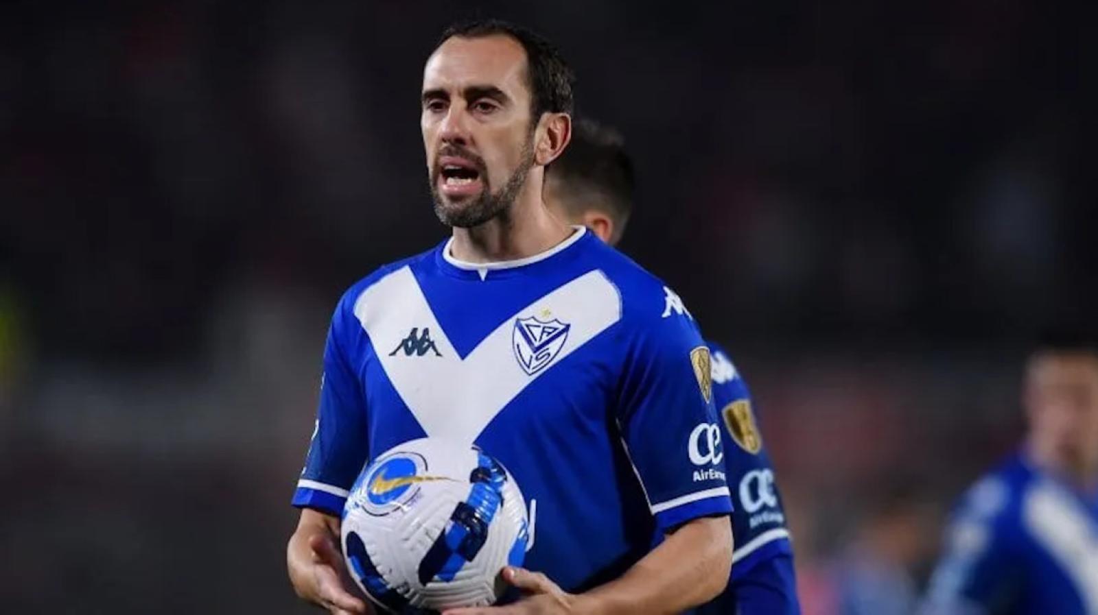Diego Godín: lágrimas y emoción por su retiro en Vélez | El Gráfico