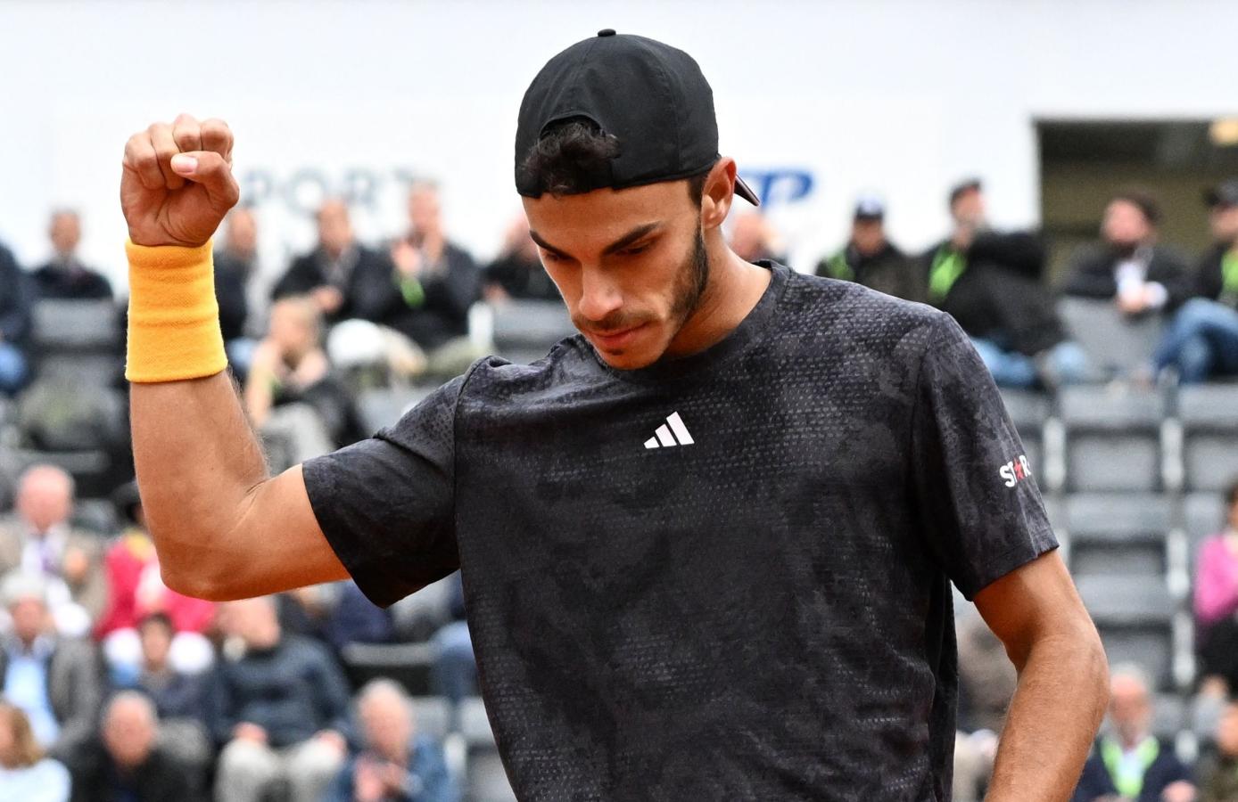 Francisco Cerúndolo derrumbó otra barrera y logró su primer éxito en ...