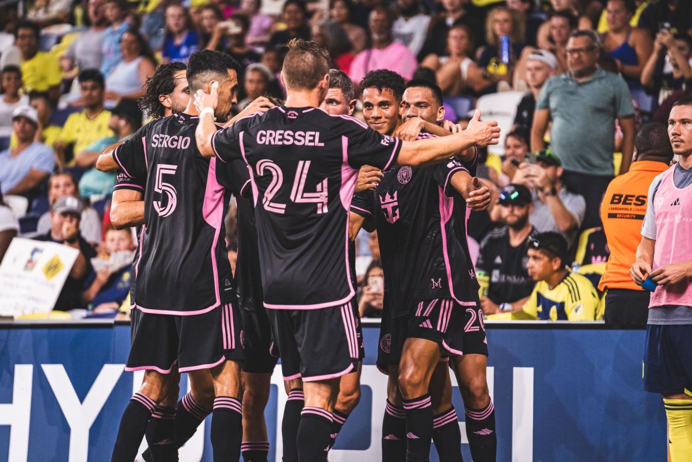 Festejo doble en la noche de sábado en Miami: el Inter de Martino sigue ...