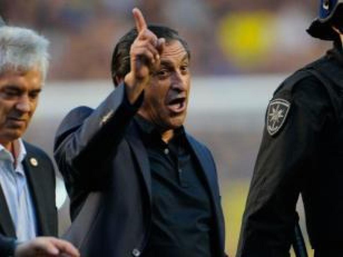 Del "Yo no me fui a la B" al "No quiero descender": Ramón Díaz llegó a ...