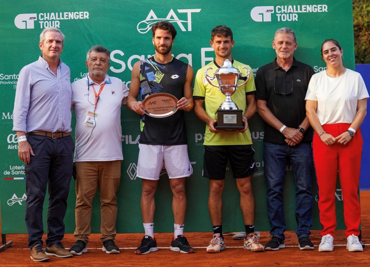 Mariano Navone sigue de racha y gritó campeón en Santa Fe | El Gráfico