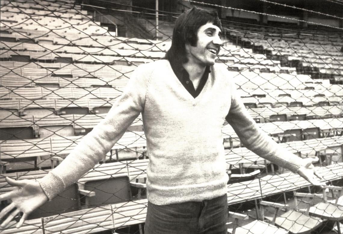 1971. El Obelisco juega en Rosario | El Gráfico